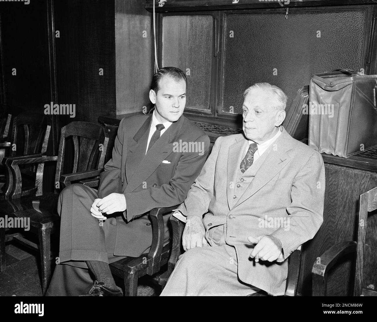 Dr. Samuel H. Sheppard, left, accused of clubbing his wife to death ...