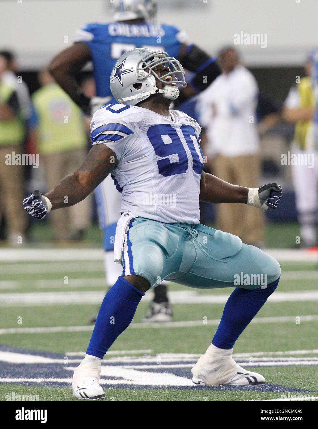 Dallas Cowboys' Jay Ratliff (90) celebrates a sack during a NFL ...