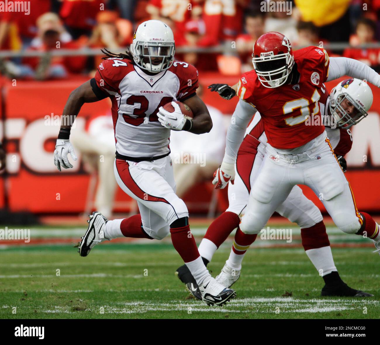 Arizona Cardinals running back Tim Hightower (34) during the first half ...