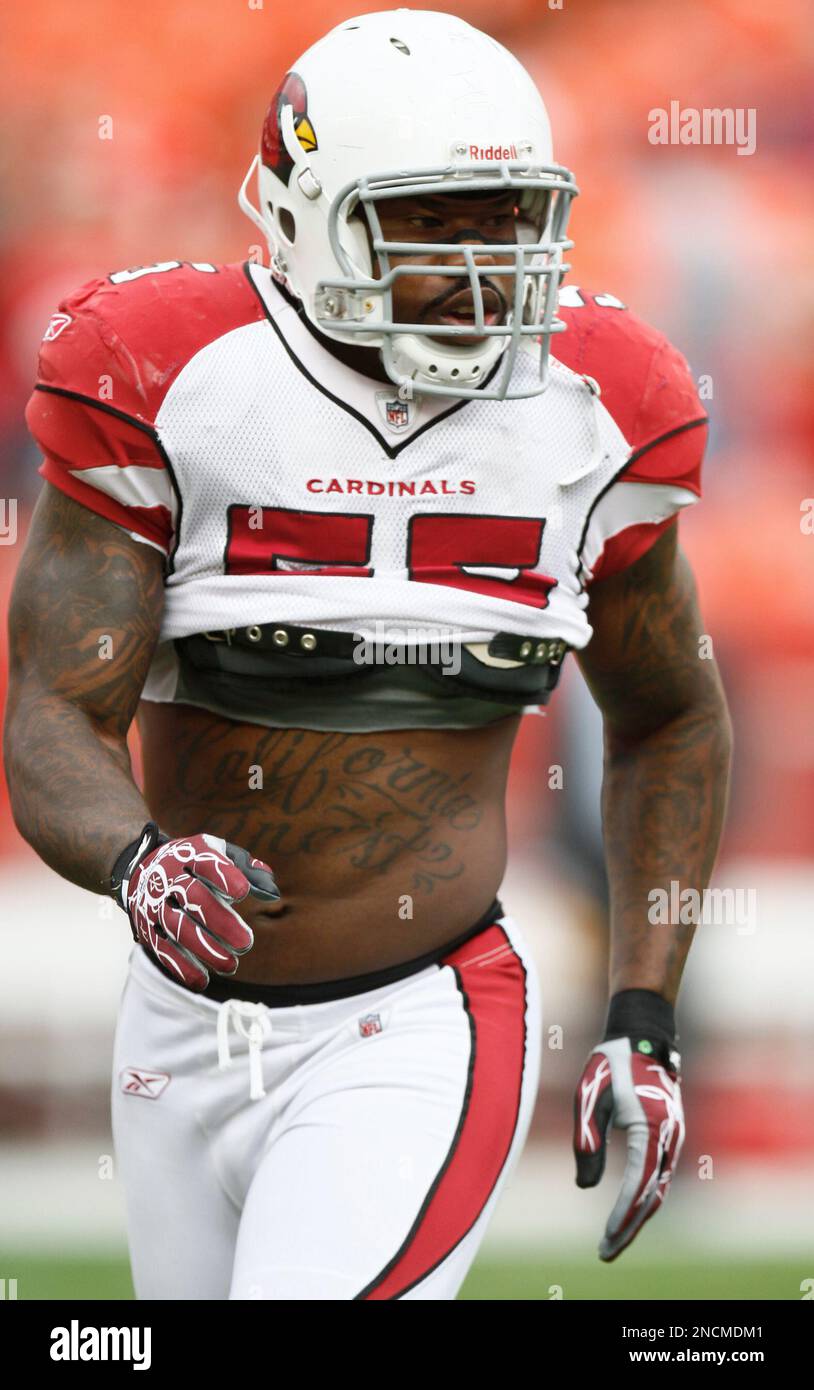 Arizona Cardinals linebacker Joey Porter warms up during before an NFL ...