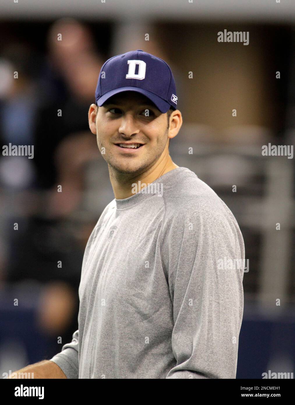 Dallas Cowboys quarterback Tony Romo before an NFL football game ...