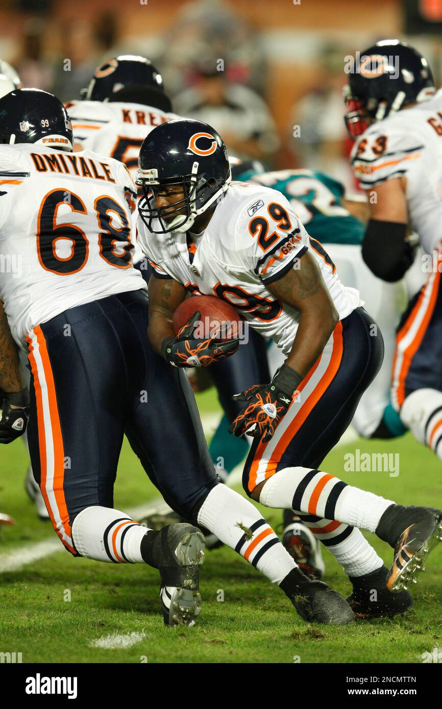 Chicago Bears running back Chester Taylor (29) is shown during the ...