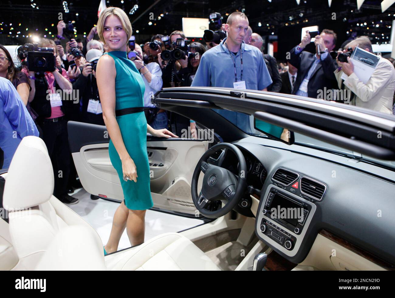 German supermodel Heidi Klum unveils the new Volkswagen EOS convertible ...