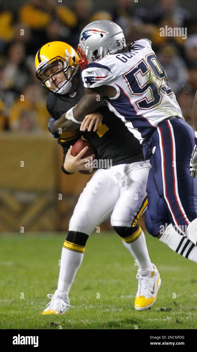 New England Patriots linebacker Gary Guyton (59) sacks Pittsburgh ...