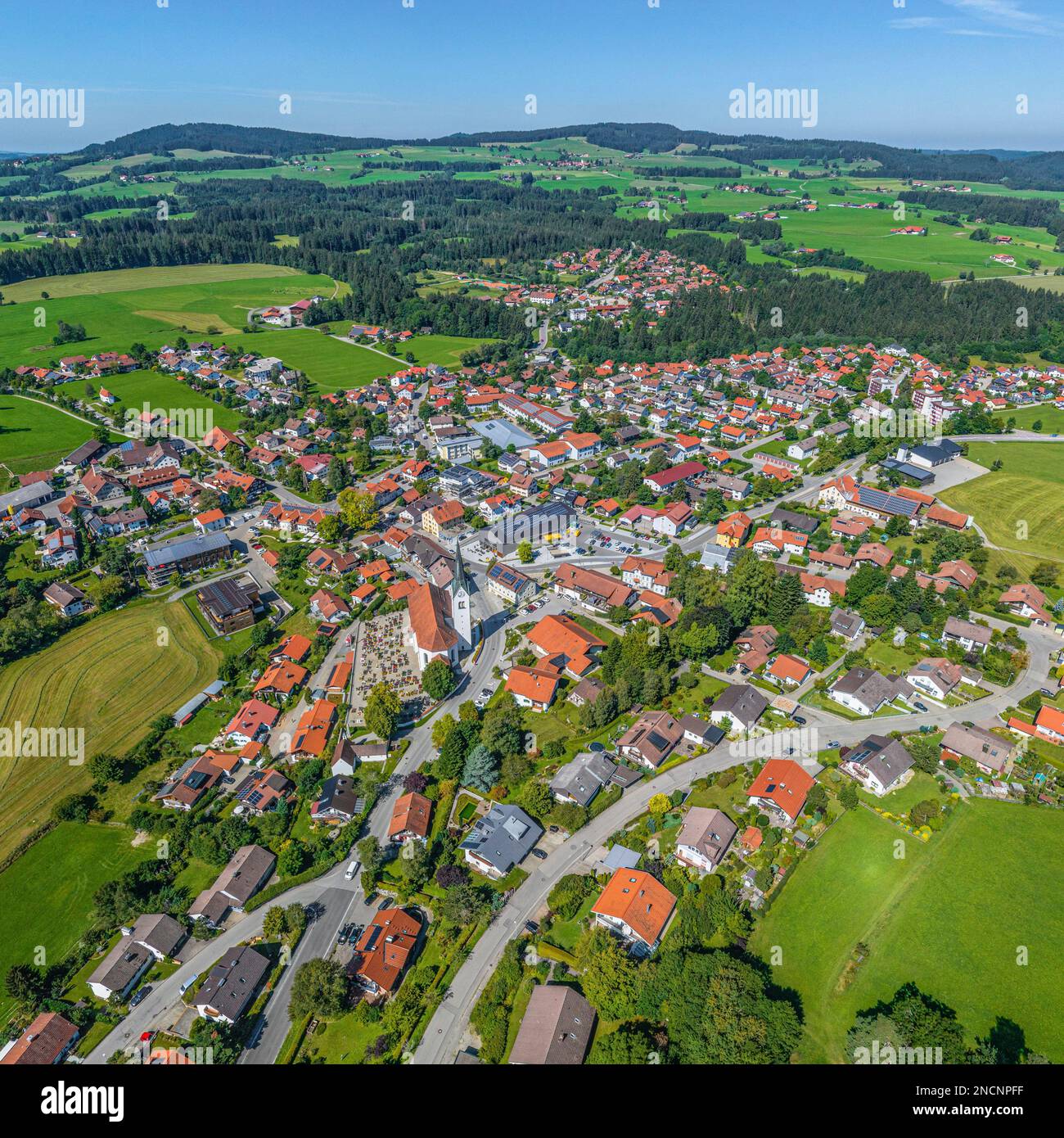 The region around Buchenberg in the Allgaeuer Seenland from above Stock ...