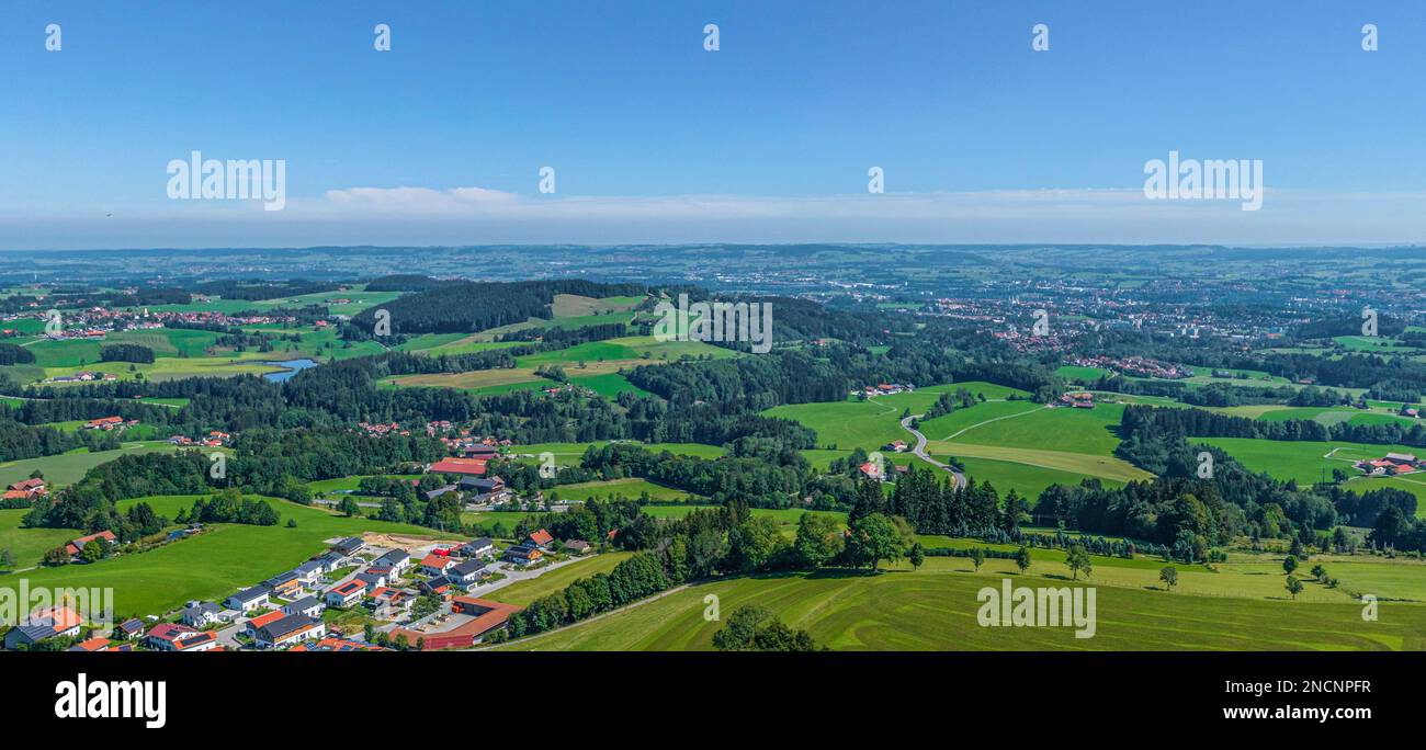 The region around Buchenberg in the Allgaeuer Seenland from above Stock ...
