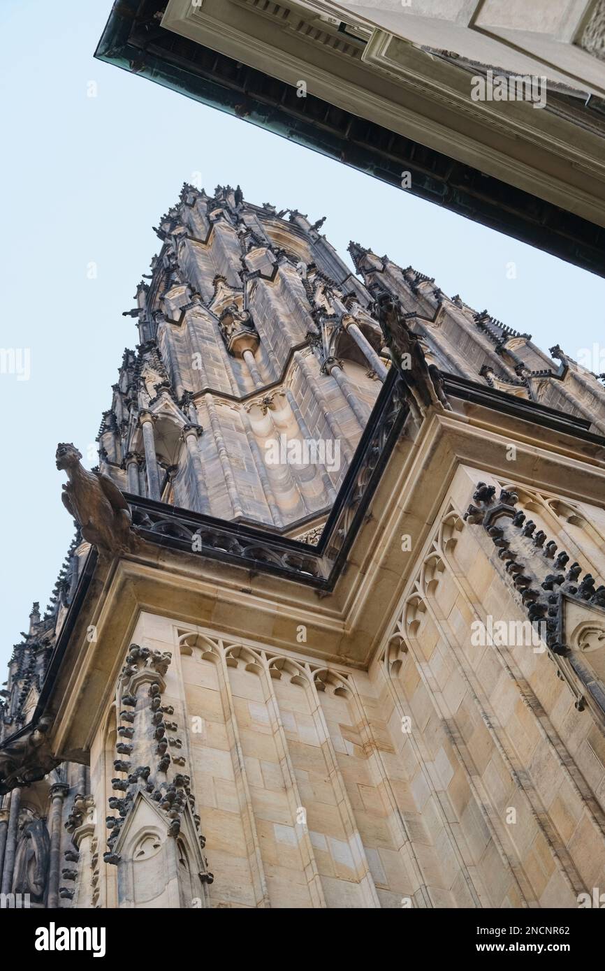 Side view of St. Vitus cathedral Castle in Prague, Czech Republic clock ...