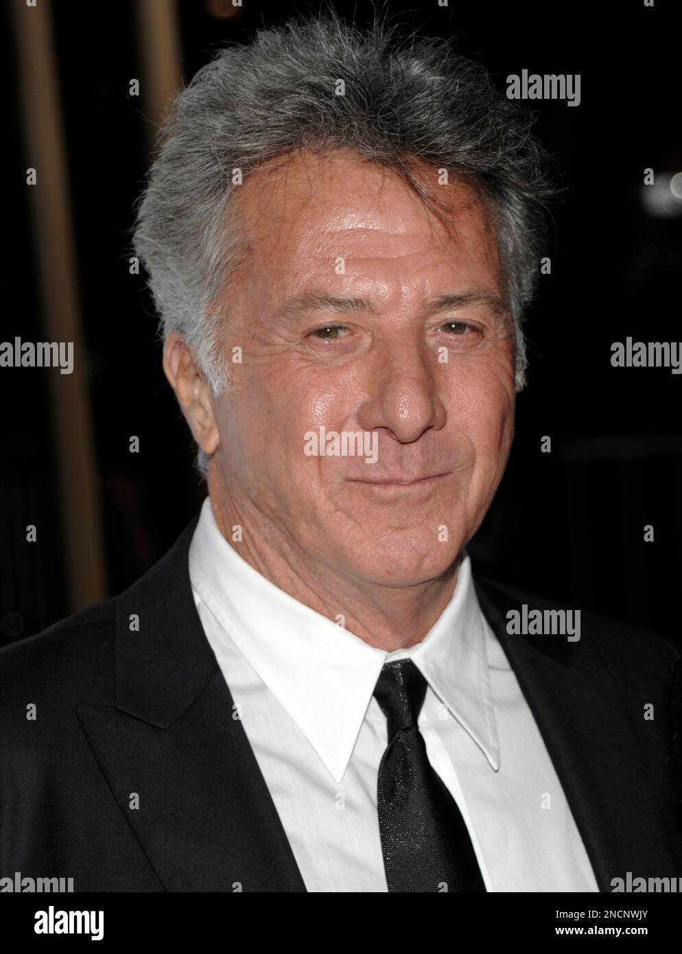 Actor Dustin Hoffman arrives at the premiere of the feature film ...