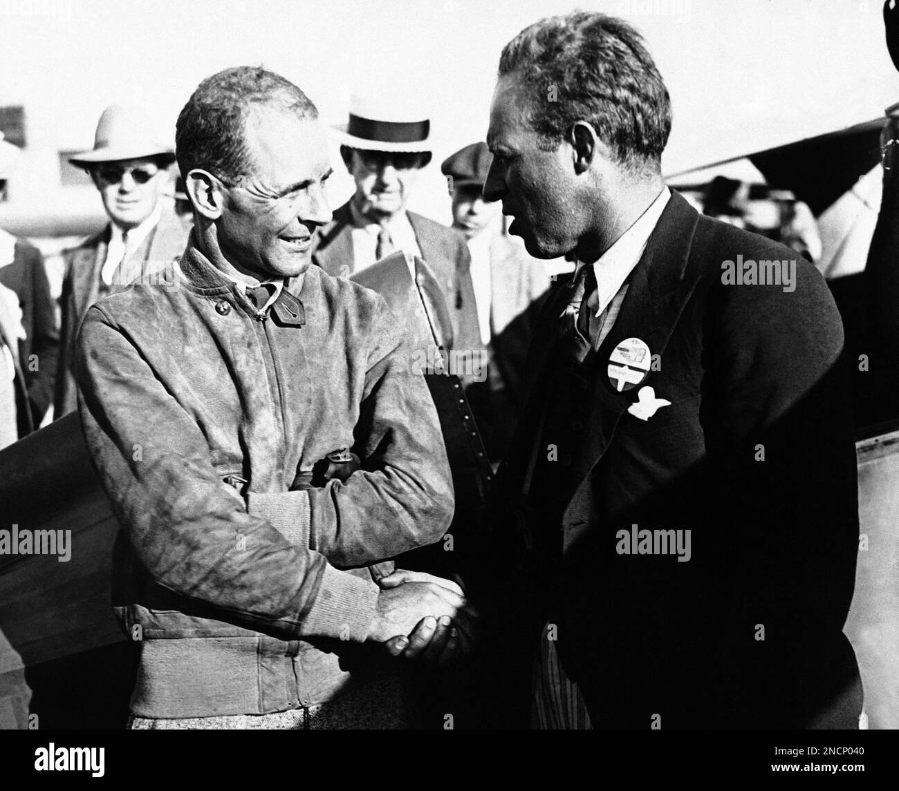 Frank hawks hi-res stock photography and images - Alamy