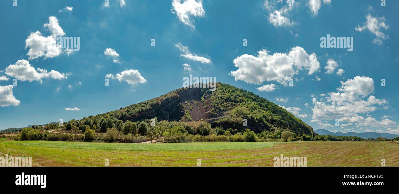 Volcano, Volcà del Croscat Stock Photo - Alamy