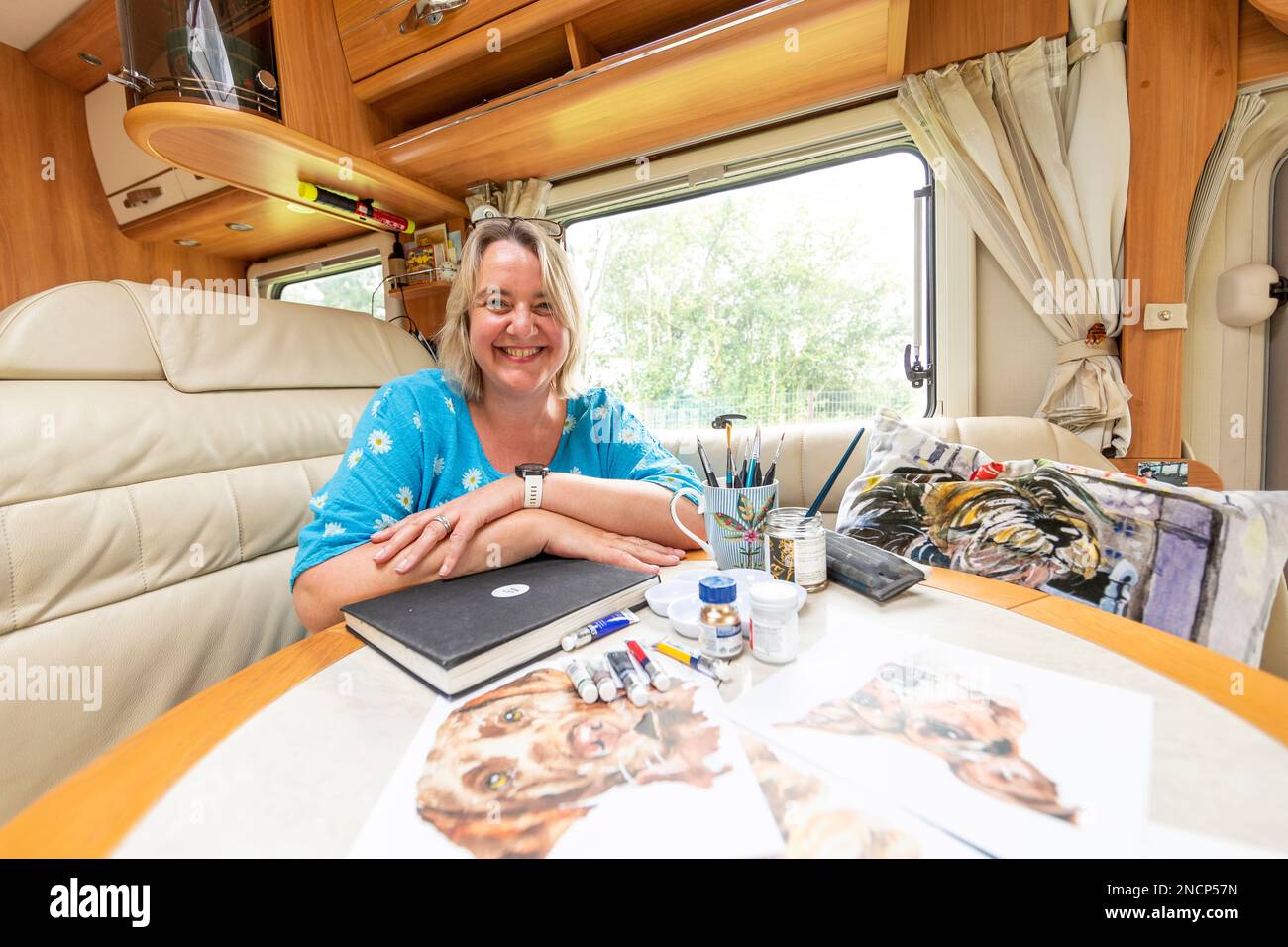 Jo scott art hi-res stock photography and images - Alamy