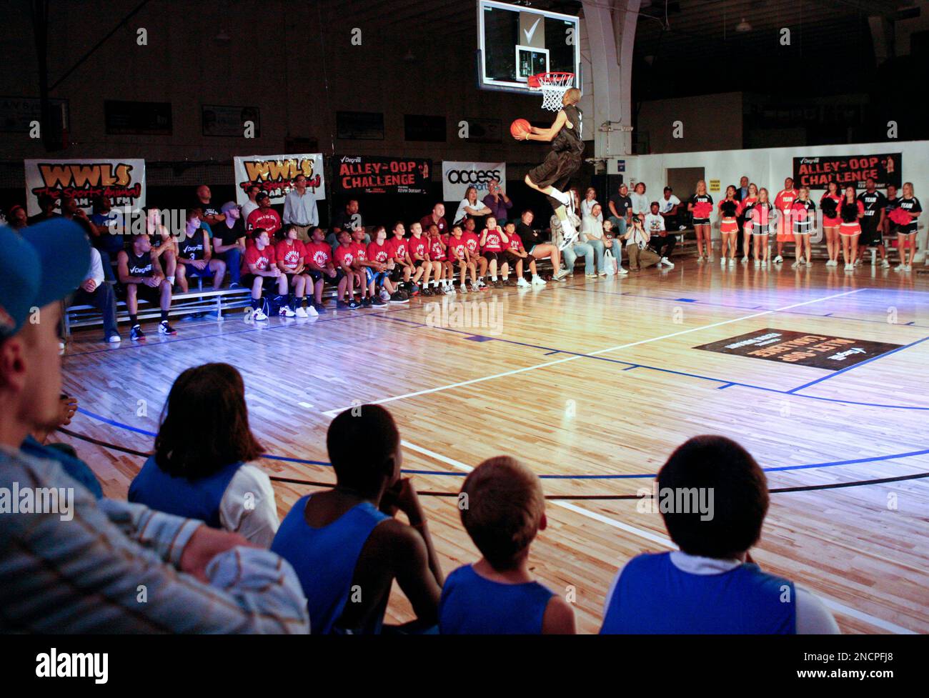 Basketball star Kevin Durant judges local basketball duo Rudolph ...