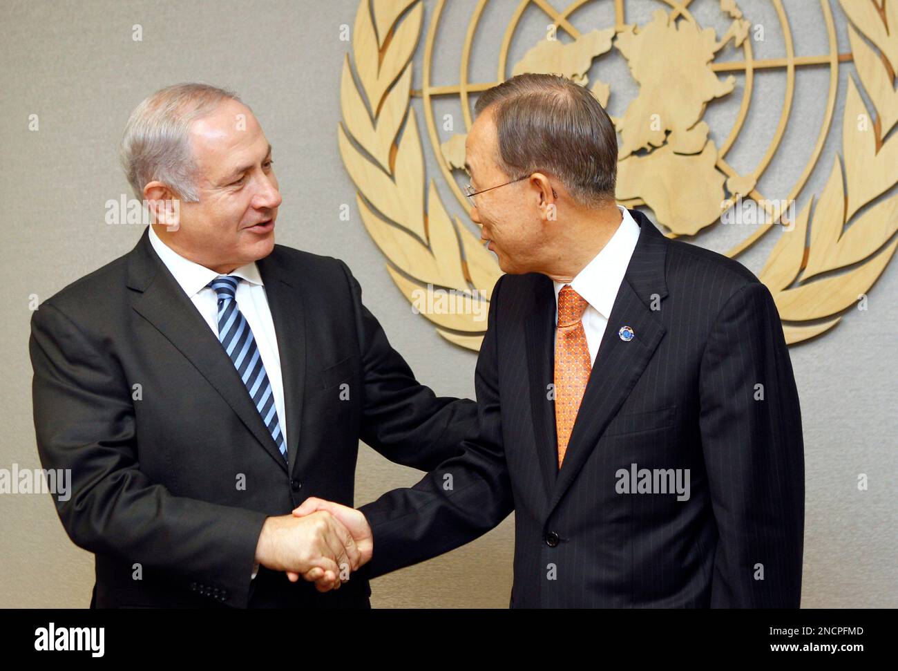 Israeli Prime Minister Benjamin Netanyahu, left, greets United Nations ...