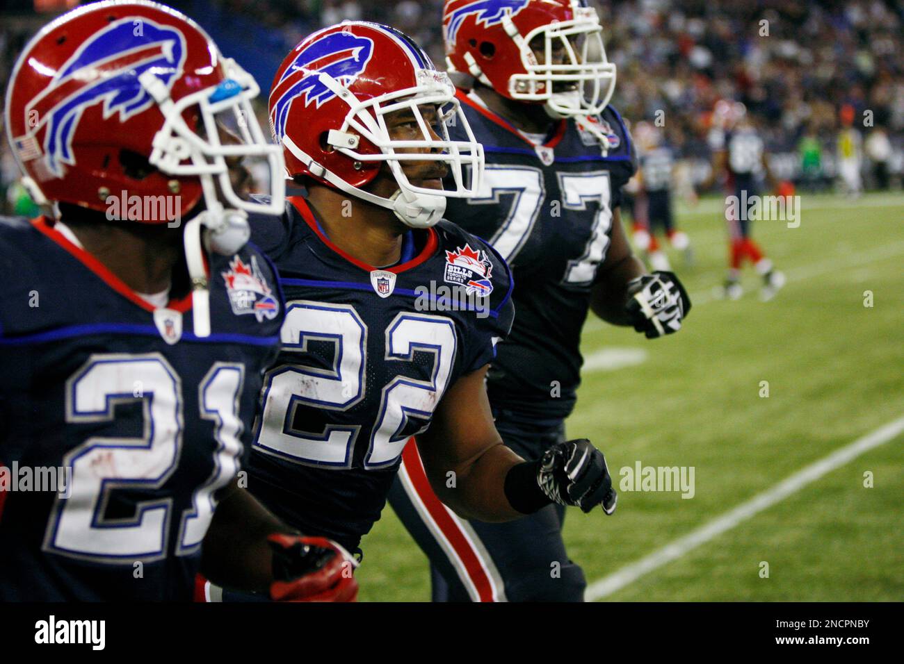 Buffalo Bills' Fred Jackson (22) and teammates walk off the field after ...