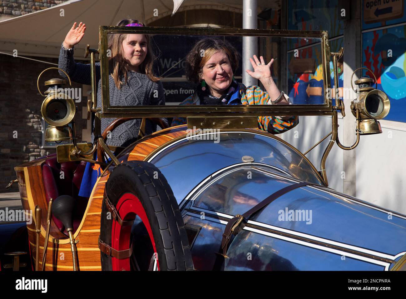 Bristol, UK 14/02/2023, Seven -year-old Selma Mason, of Bristol, sits ...