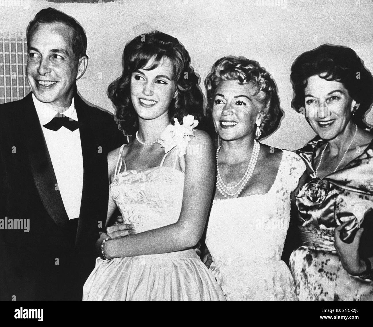 Cheryl Crane, second from left, with her father, Stephen Crane, left ...