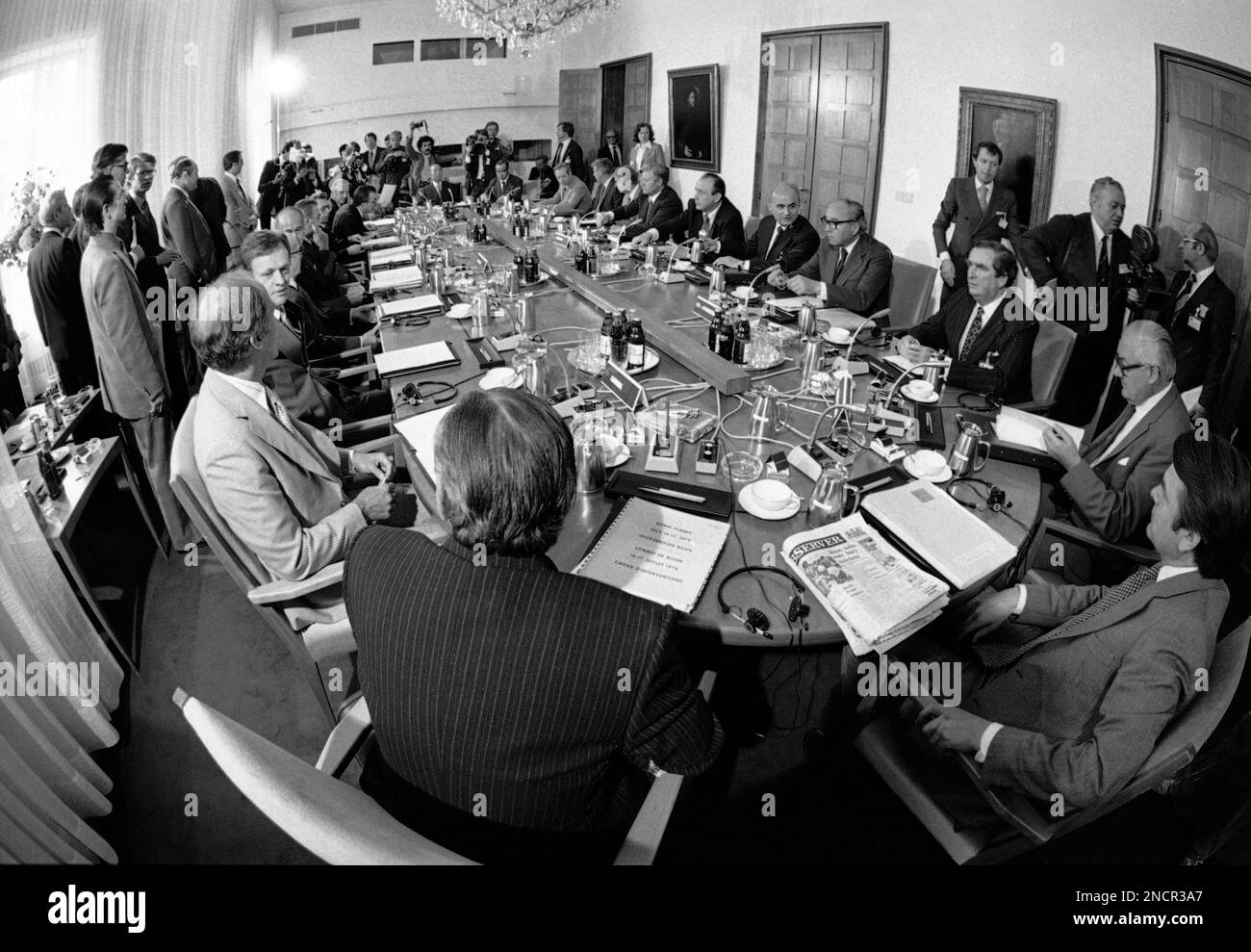 Scene inside the Bonn Chancellery on July 16, 1978 when the Economic ...