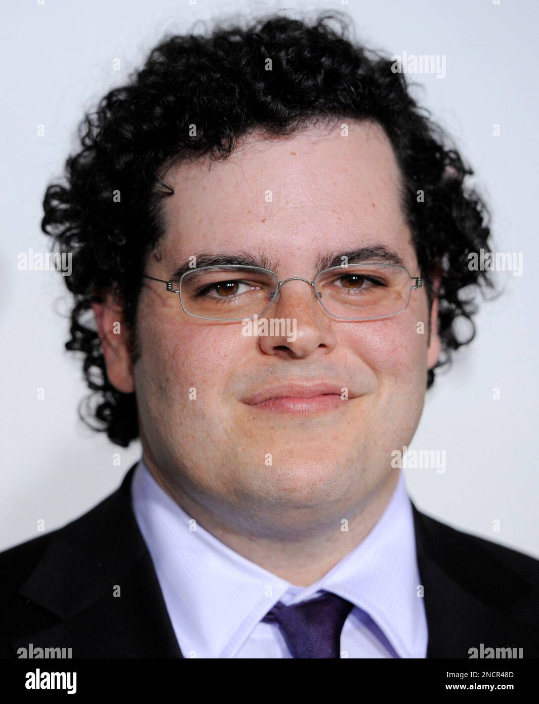 Cast member Josh Gad poses at the premiere of the film "Love & Other ...