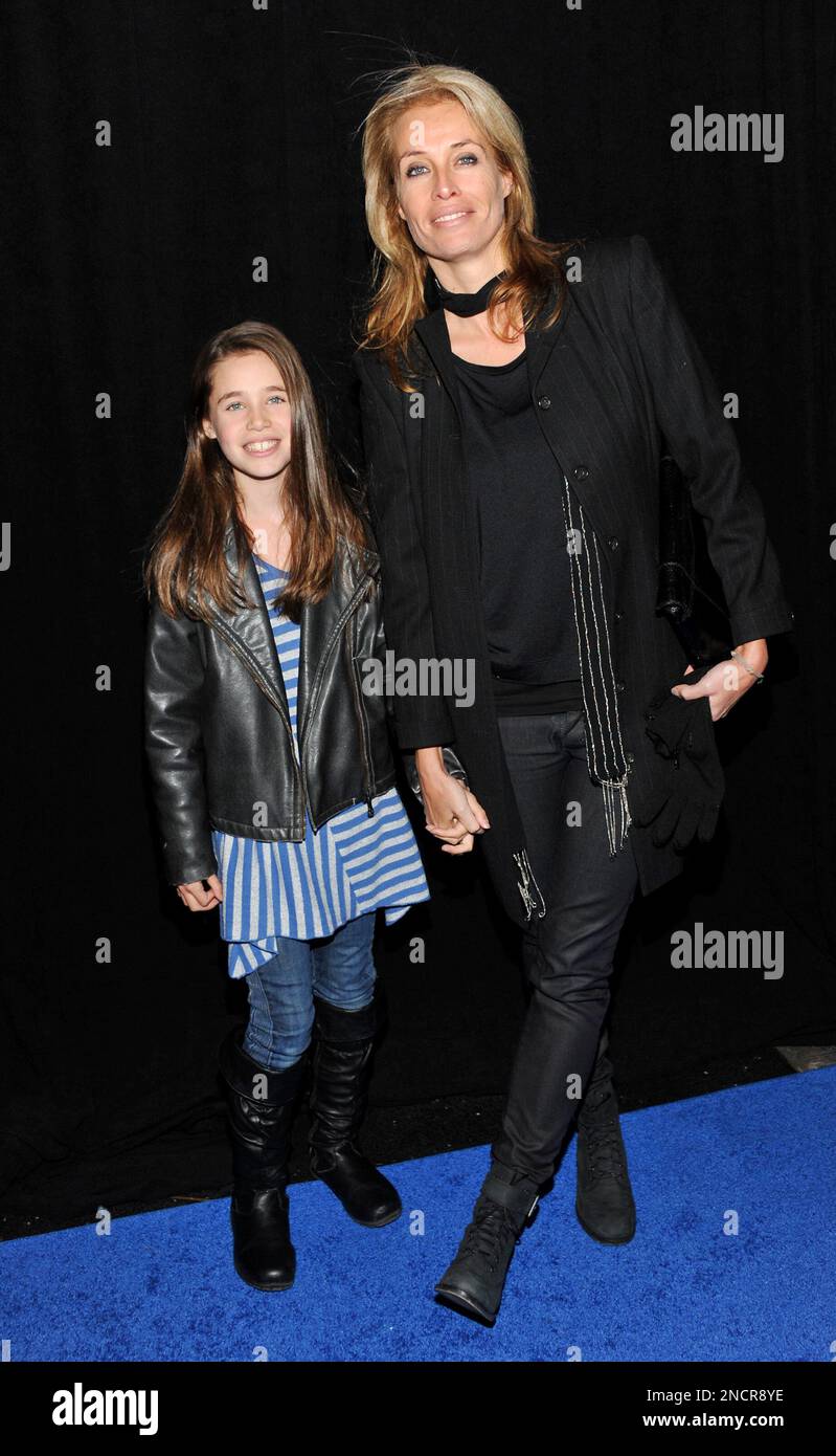 Model Frederique Van Der Wal and daughter Scyler attend the 'Megamind ...