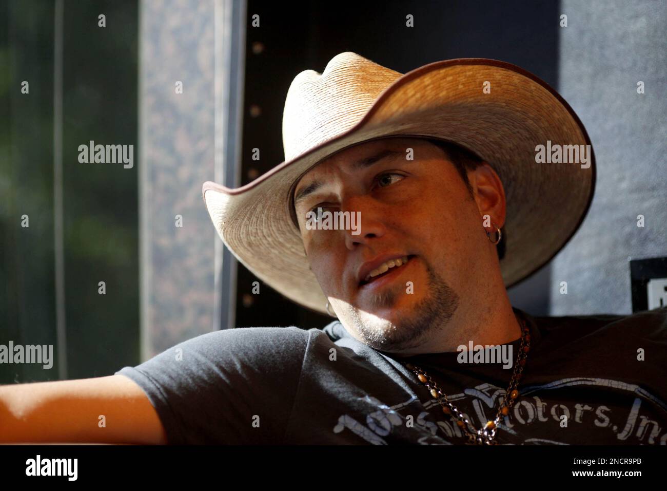 Jason Aldean Tour Bus