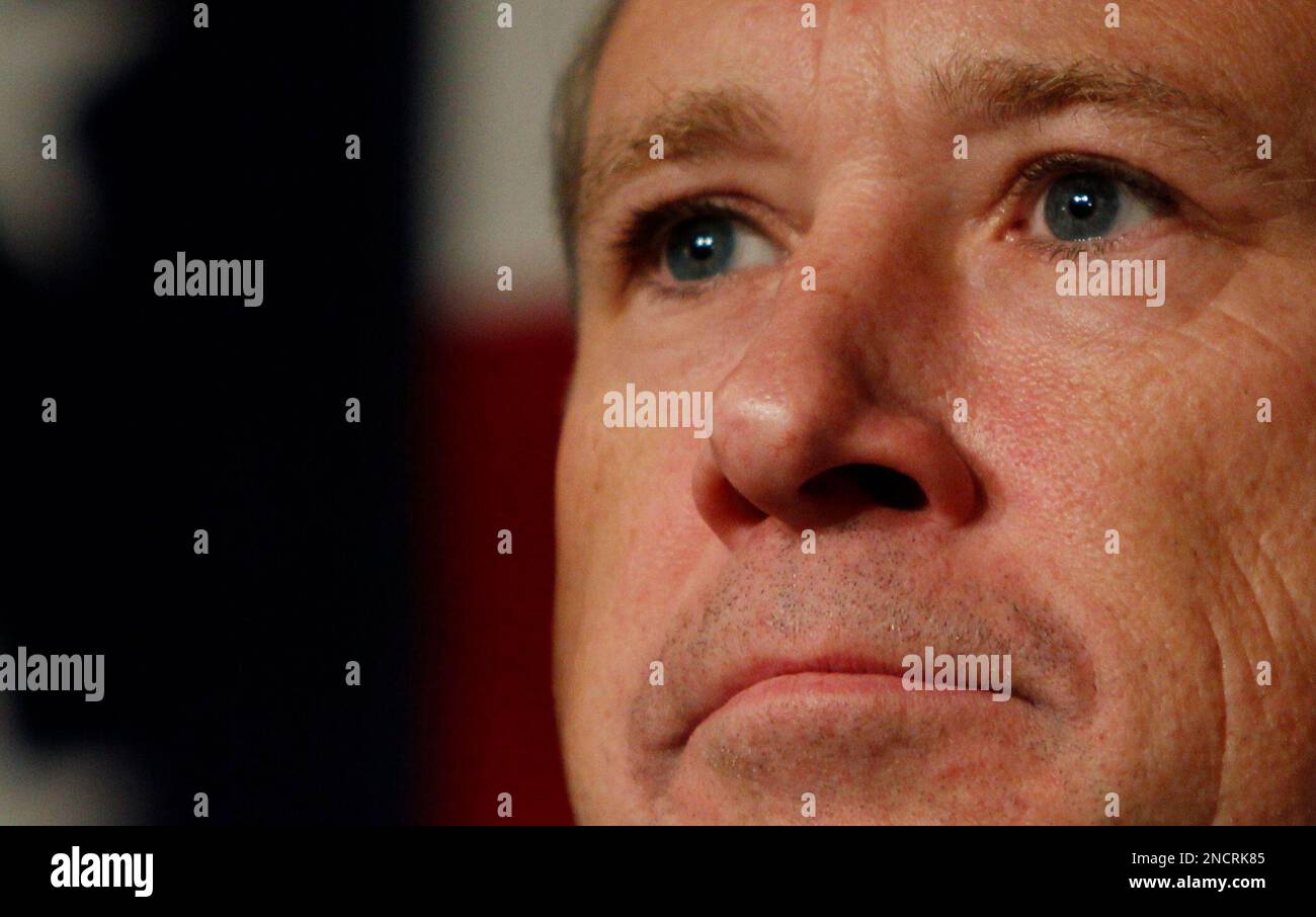 Illinois U.S. Senate candidates Republican Mark Kirk looks to a crowd ...