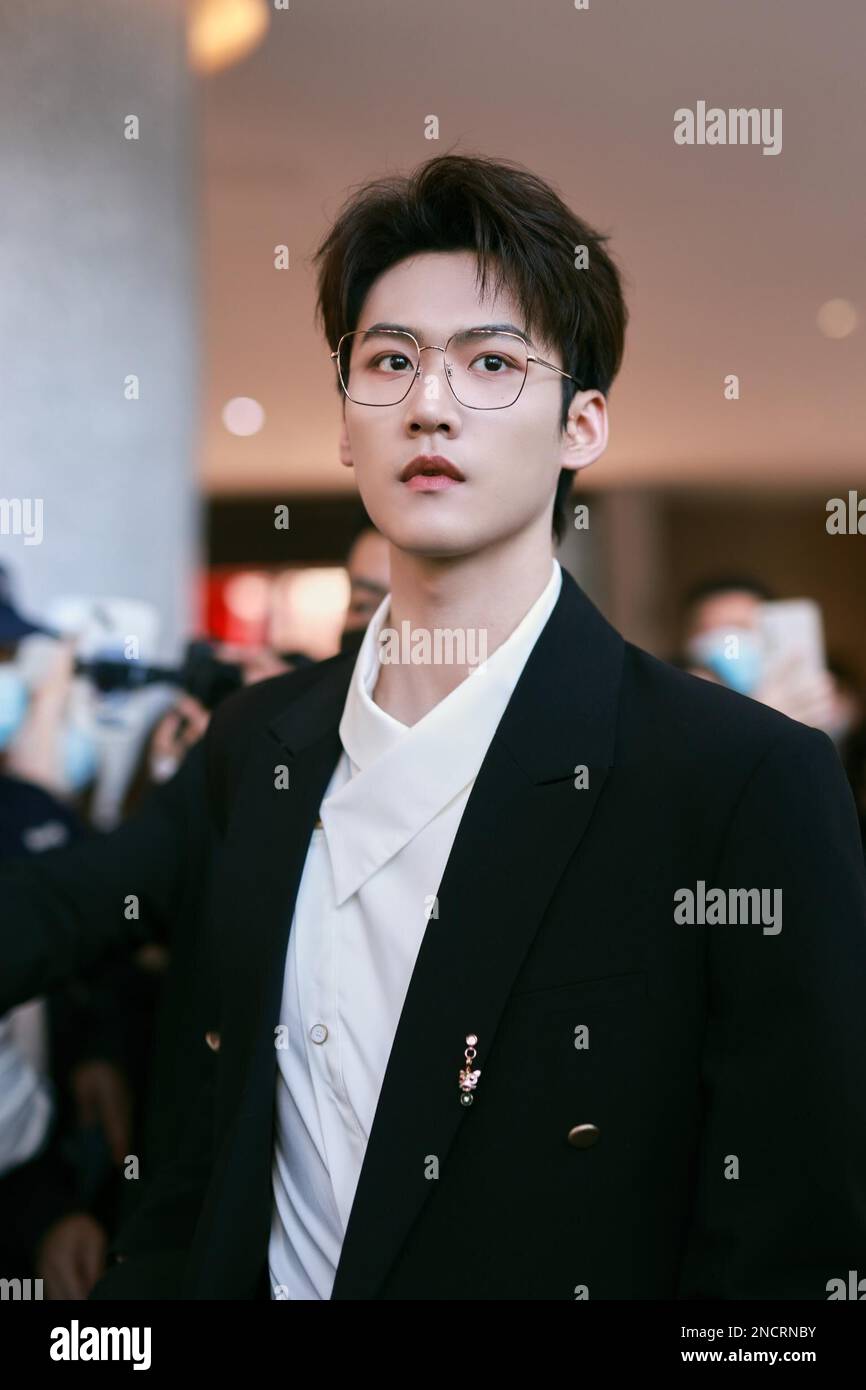 American born Chinese singer, dancer and actor Zhou Keyu attended a brand activity in Shenzhen ...