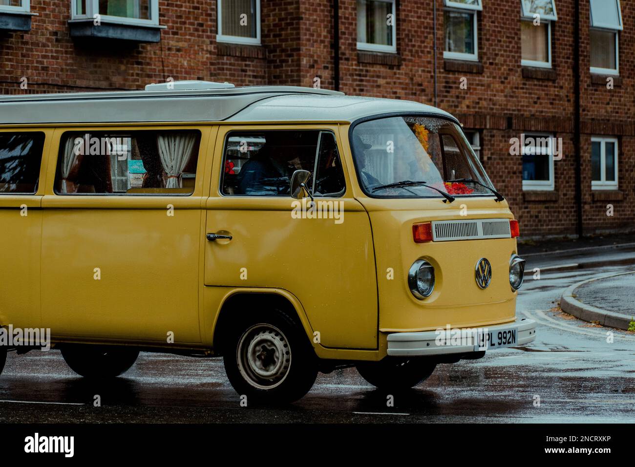 Old school van hi-res stock photography and images - Alamy
