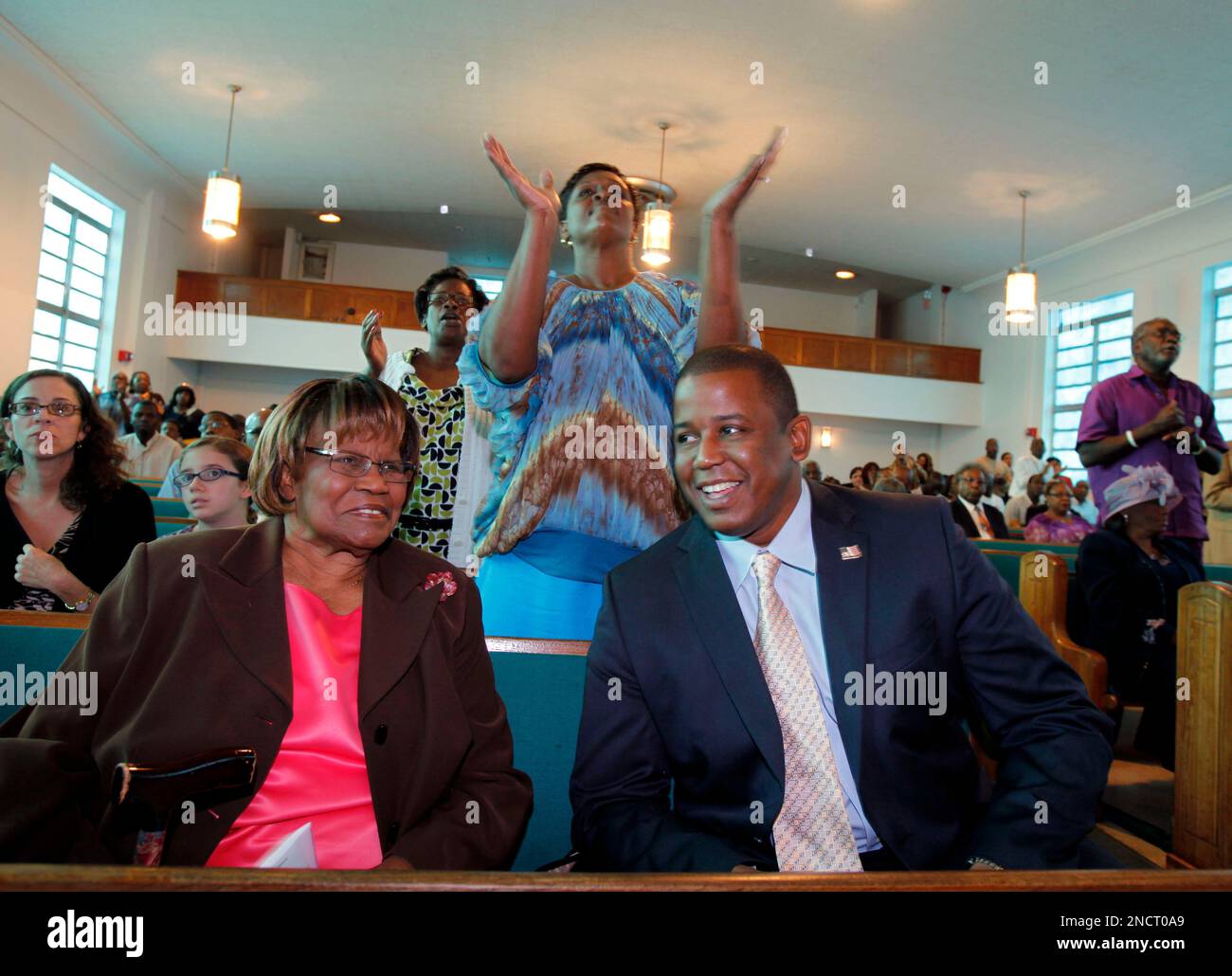 Florida candidate for U.S. Senate Rep. Kendrick Meek, D-Fla., right ...