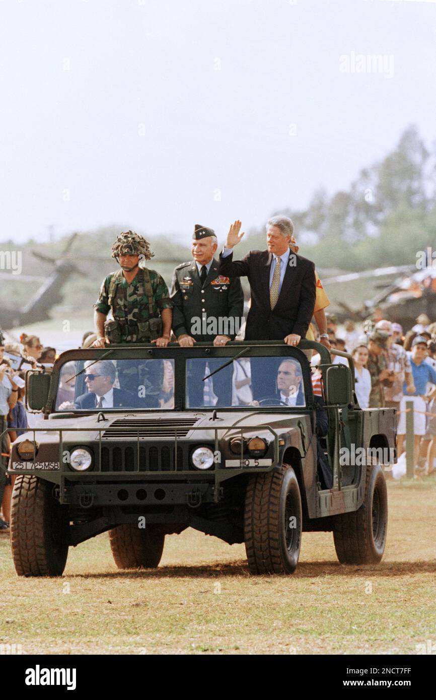 Transportation military army soldier standing looking away hi-res stock ...