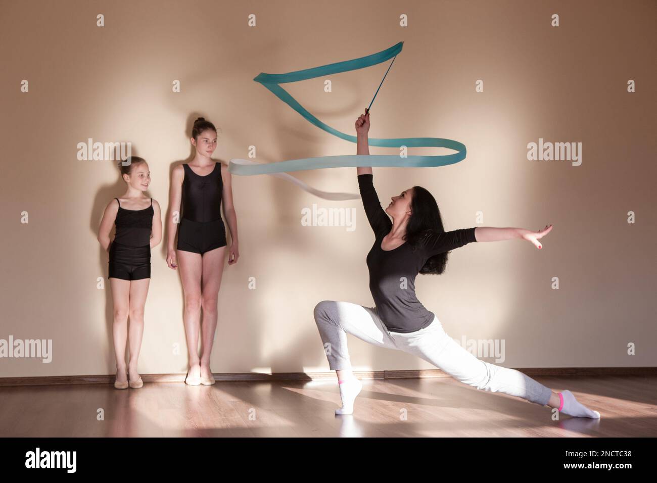 Rhythmic class hi-res stock photography and images - Alamy