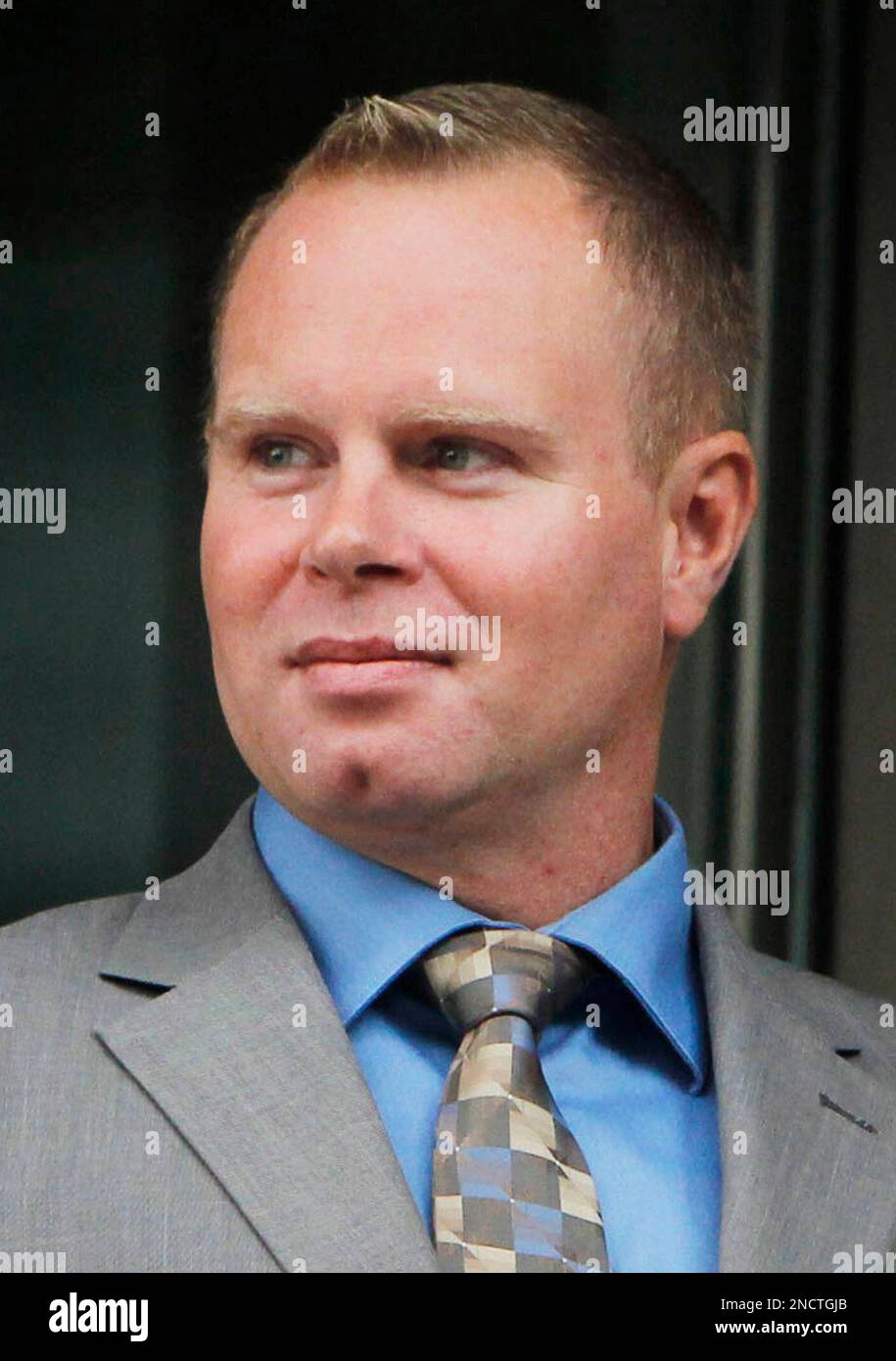 FILE - In this Oct. 19, 2010 file photo, Steven Slater leaves a Queens ...