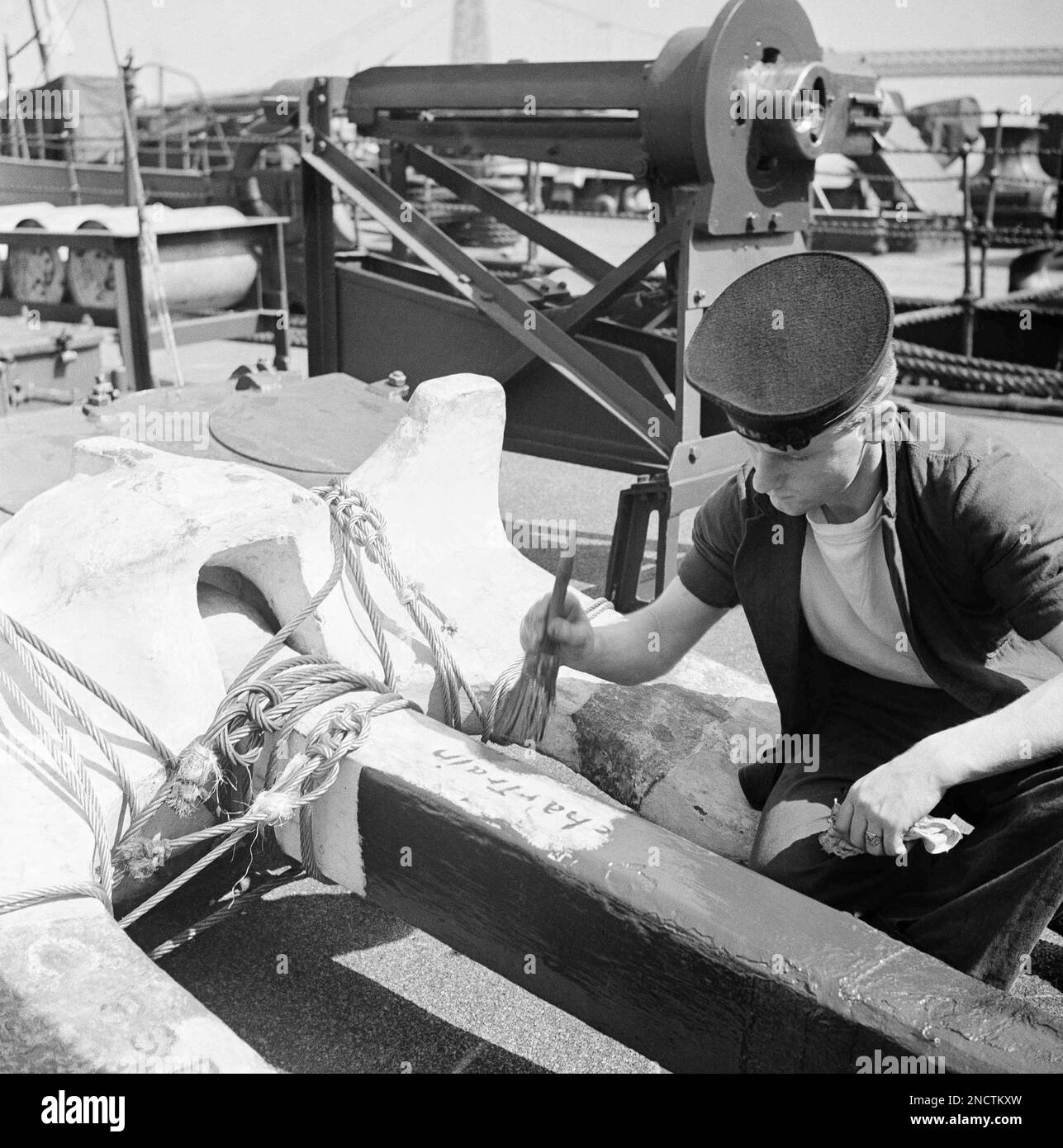 U.S. ships, painted white, have white anchors. A British tar paint the ...