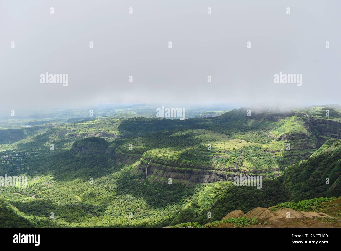 Beautiful landscape of Tiger Point in Lonavala, Pune, Mahararshtra ...