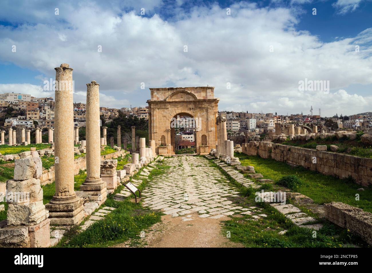 The north gate in the ancient greco-roman city of Jerash, Gerasa ...