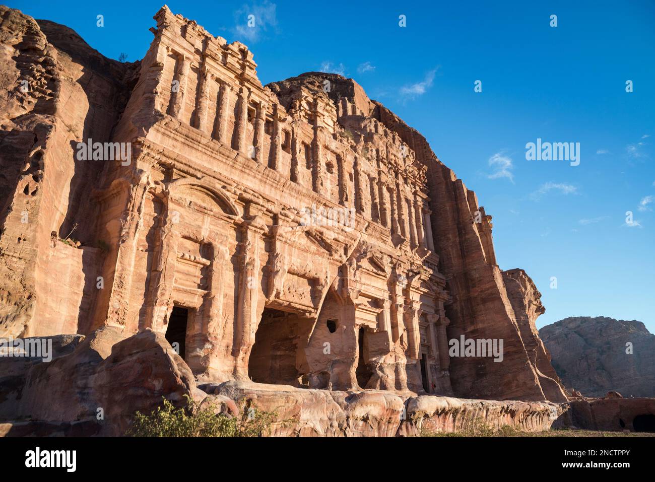 Ancient southern wall temple hi-res stock photography and images - Alamy