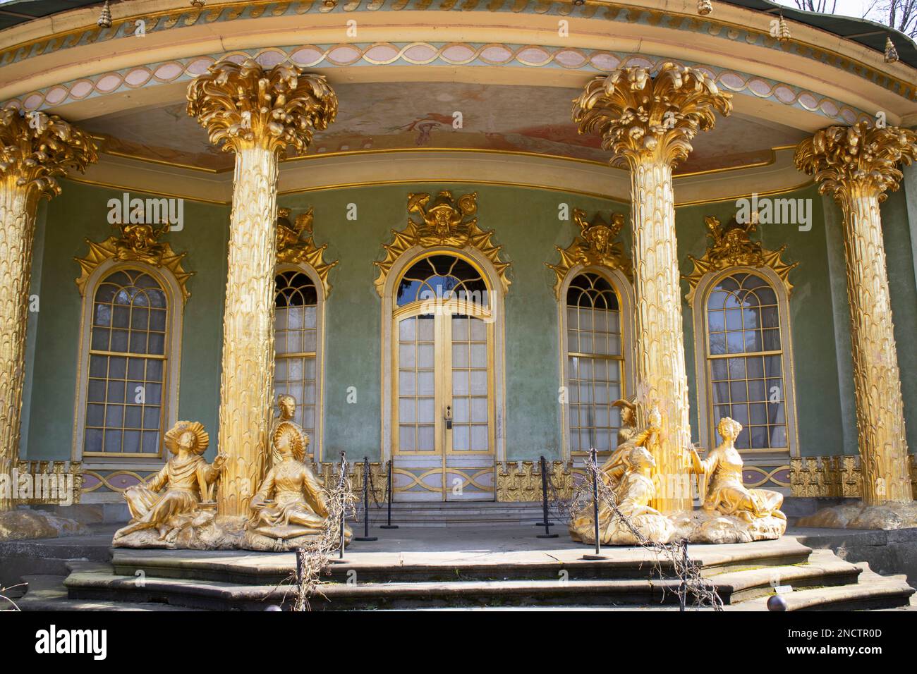 Group of figures, gilded, Chinese Tea House, Sanssouci Palace Park ...
