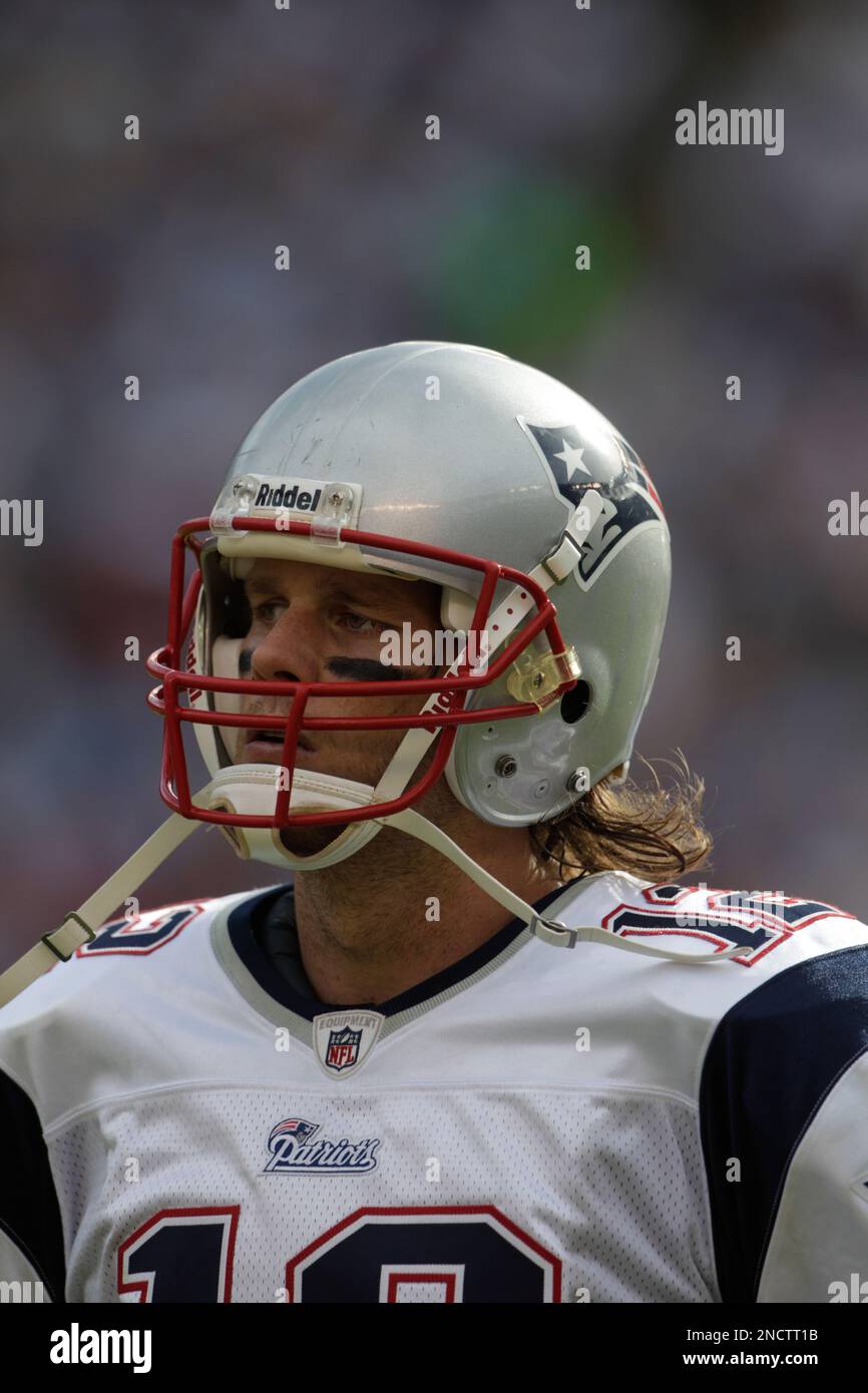 New England Patriots quarterback Tom Brady (12) during an NFL football ...