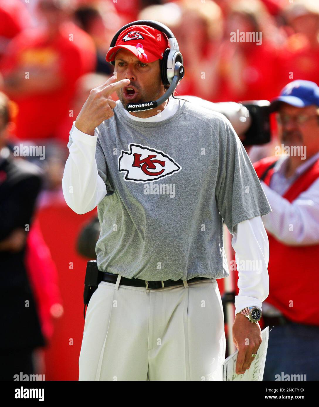 Kansas City Chiefs coach Todd Haley during the first half of an NFL ...