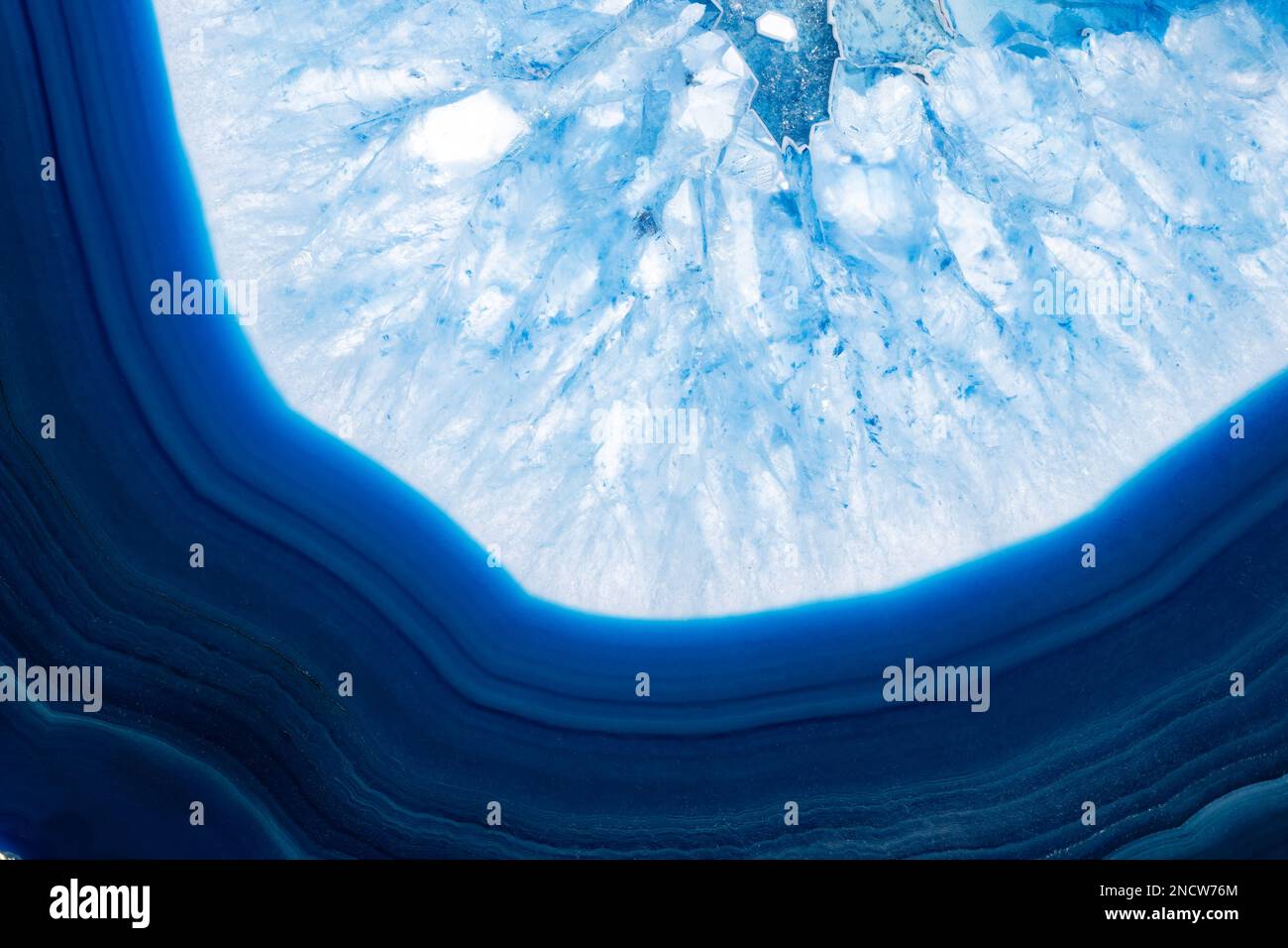 Amazing blue agate cut cross section. Natural crystal mineral formation ...