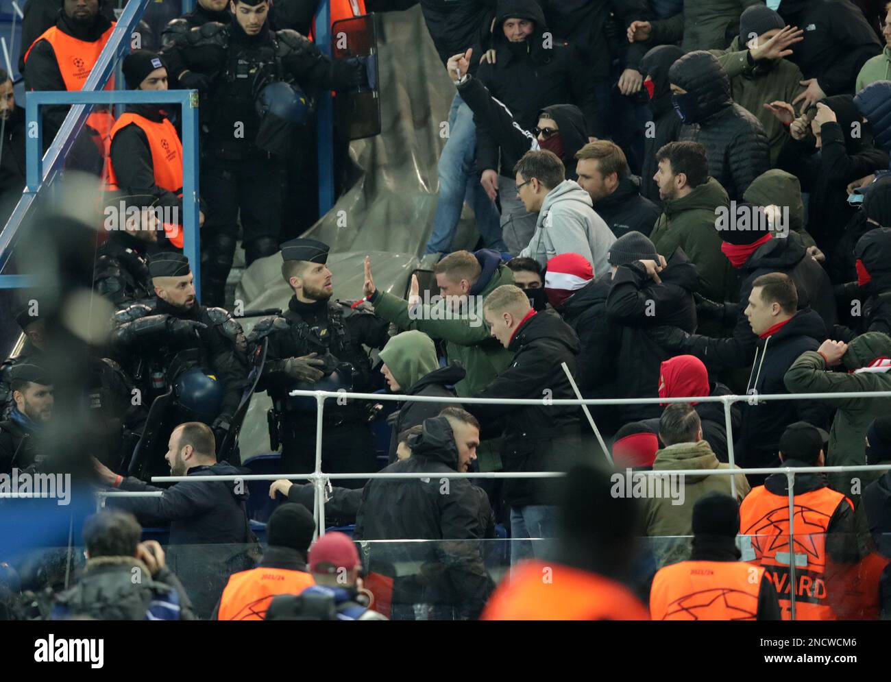 FC Paris Saint-Germain vs FC Bayern München Uefa Championsleague Saison ...