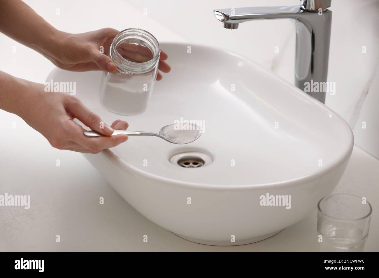 Woman soda bathroom hi-res stock photography and images - Alamy