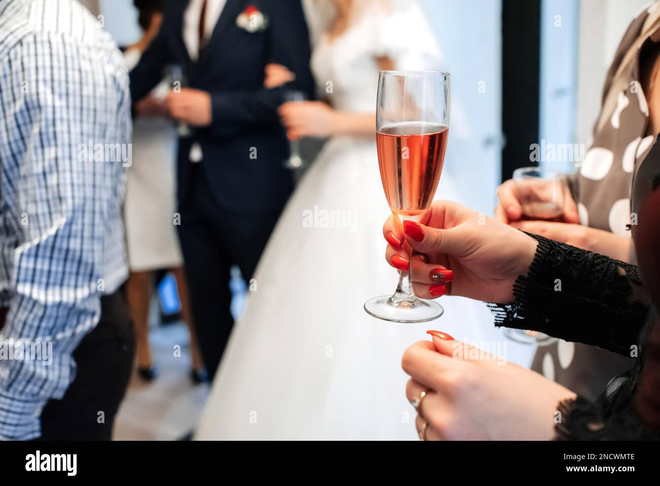 Wine toast festive hi-res stock photography and images - Alamy