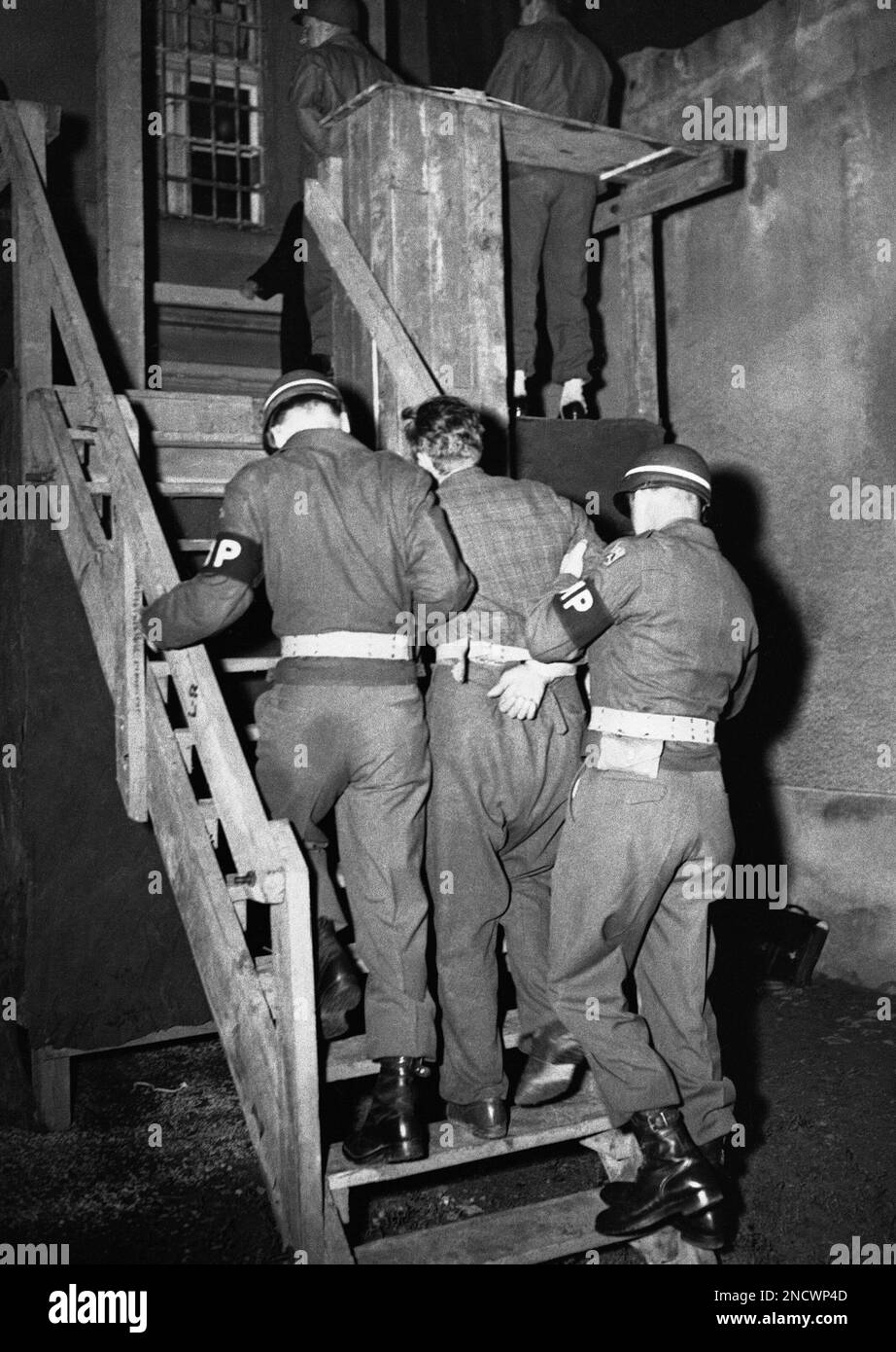 Three German civilians, the first war criminals to be tried in Germany ...