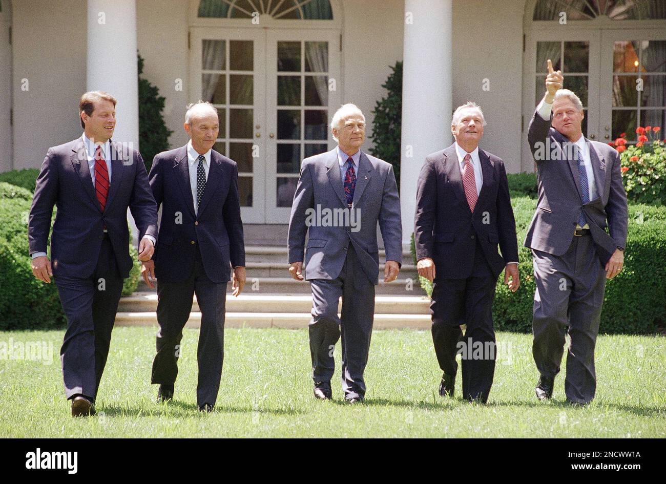President Bill Clinton, right, walks with from left Vice PresidentAl ...