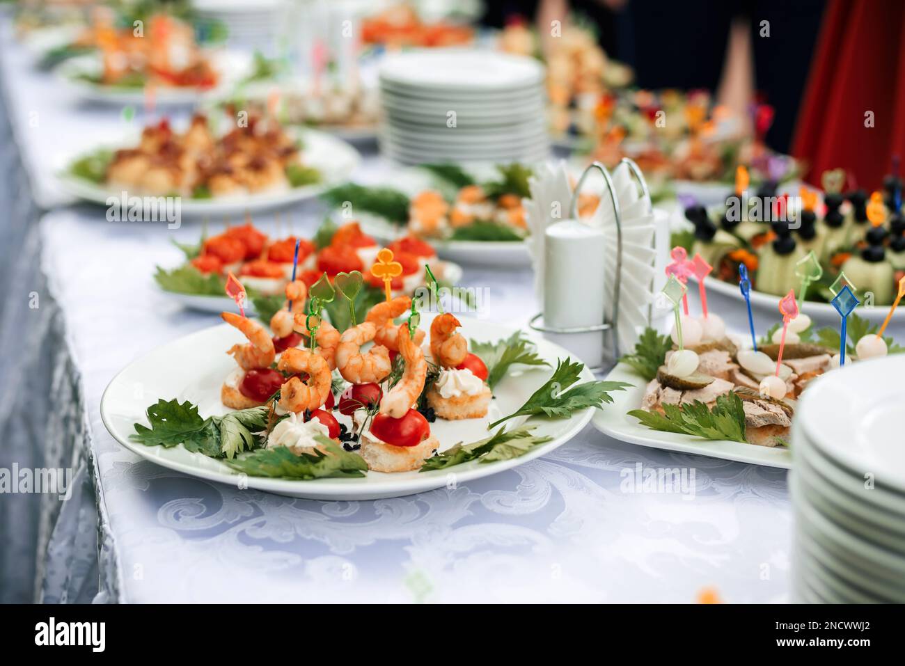 Canapes on the table hi-res stock photography and images - Alamy