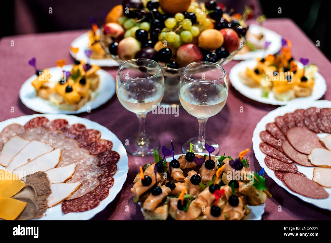 Small snacks party hi-res stock photography and images - Alamy