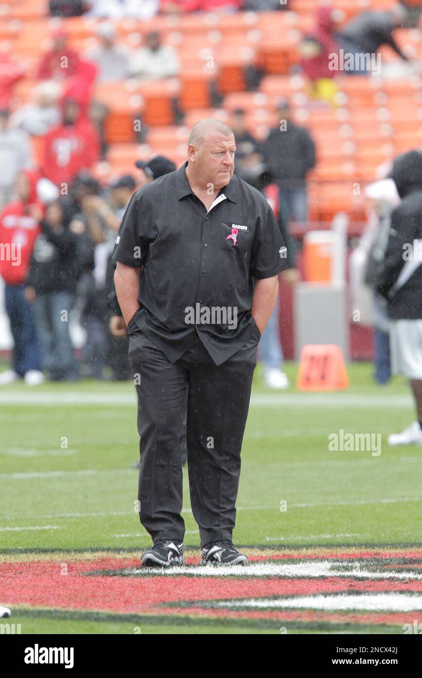 Oakland Raiders head coach Tom Cable before an NFL football game in San ...
