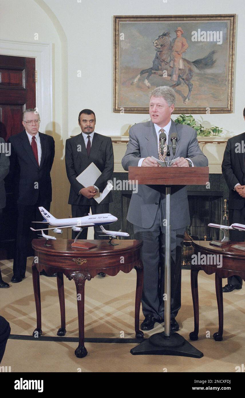 President Bill Clinton, accompanied by Boeing Company chairman and ...