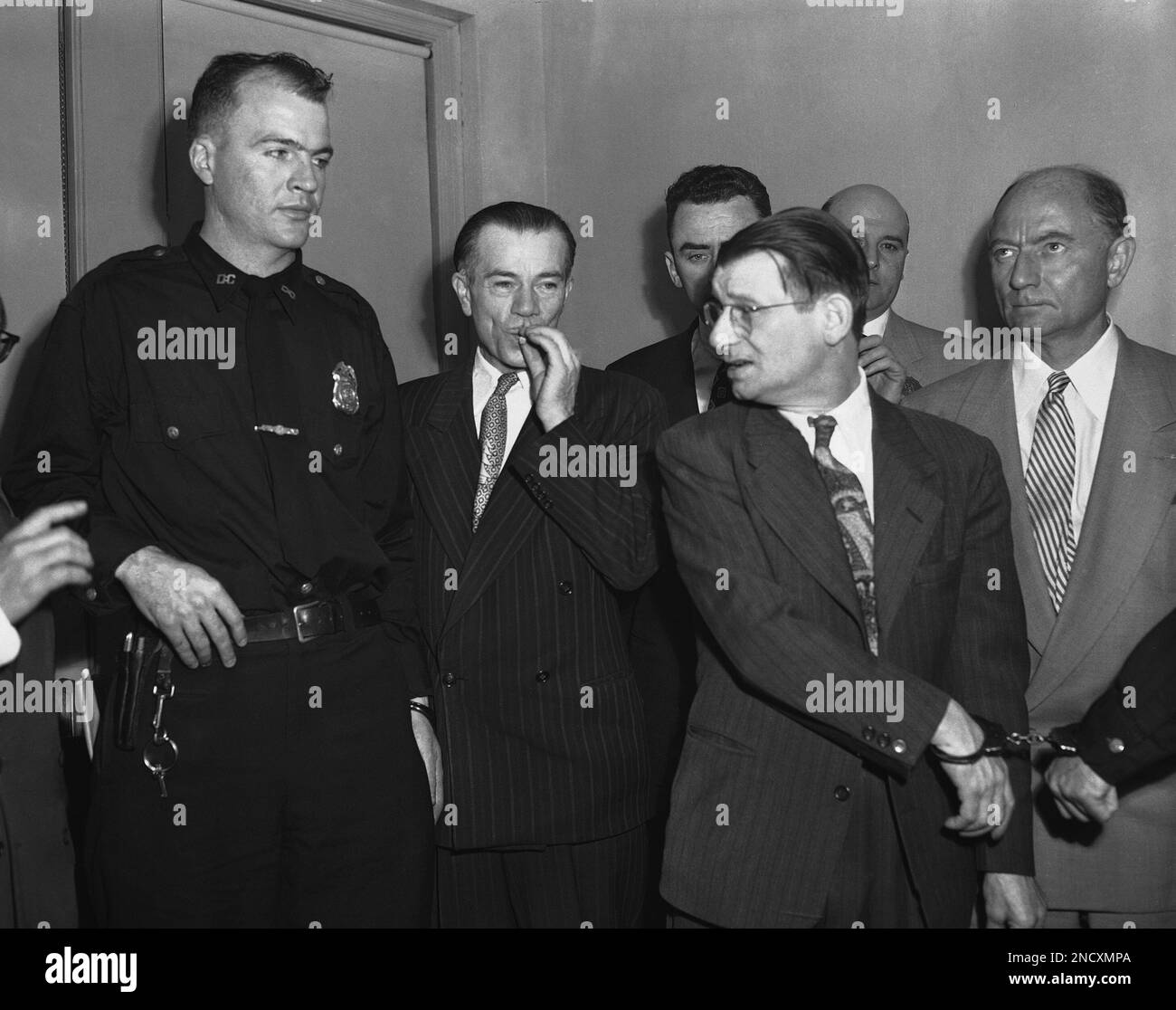 Bank robbers Willie (The Actor) Sutton, left, and his accomplice Thomas ...
