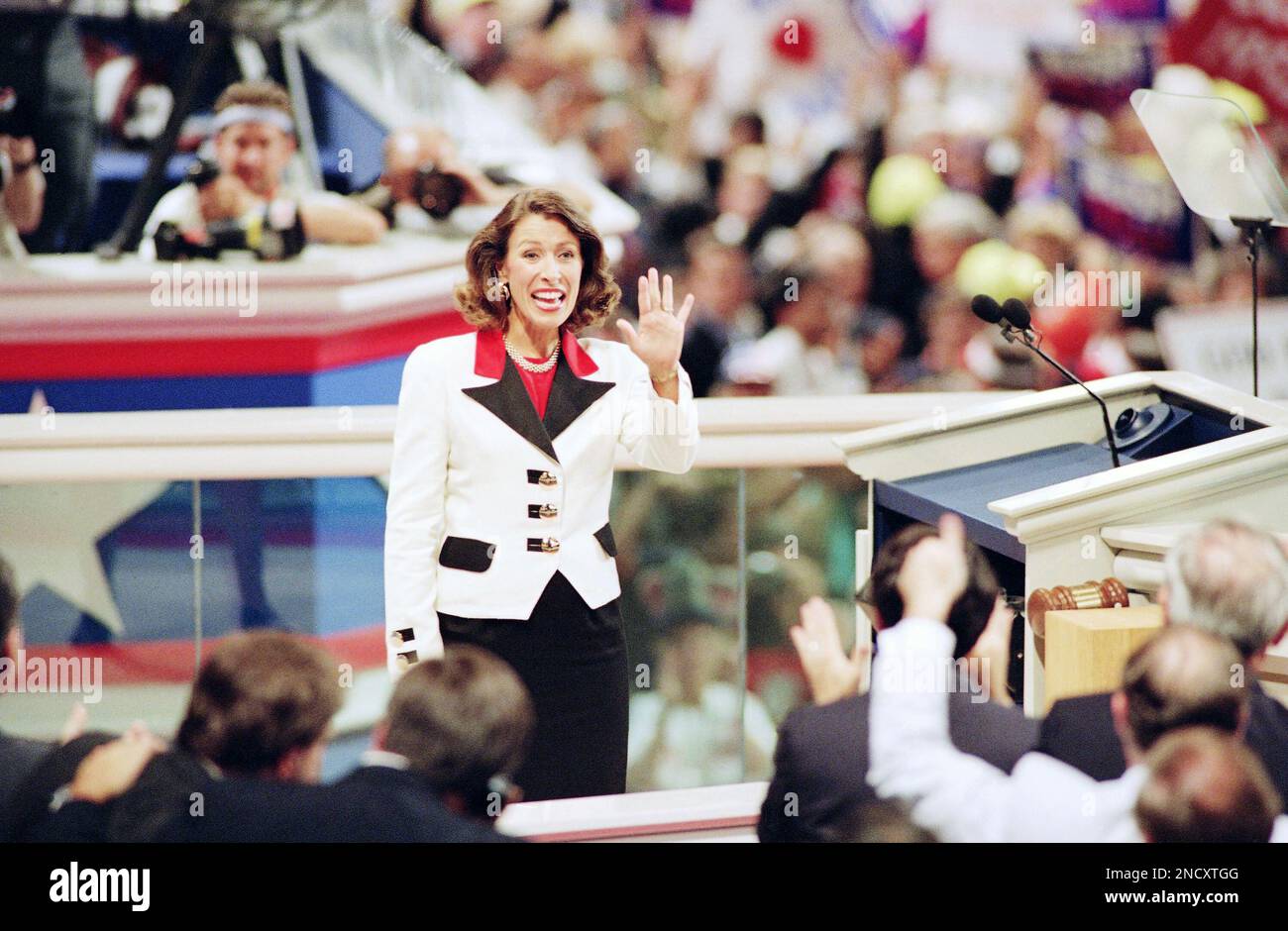 Marilyn Quayle waves from the podium at the Republican National ...